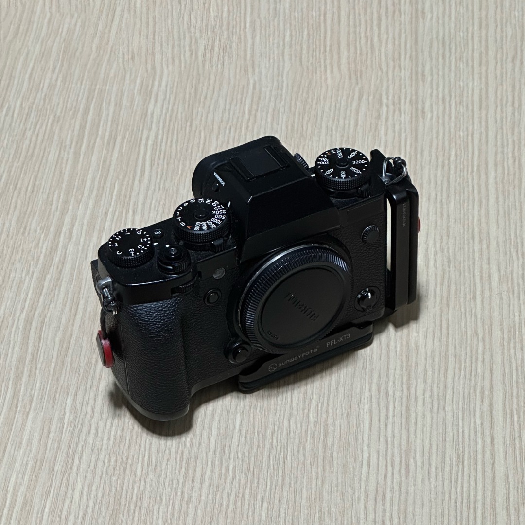 Fujifilm X-T3 / XT3 Body only - Black - *USED*, Photography, Cameras on Carousell
