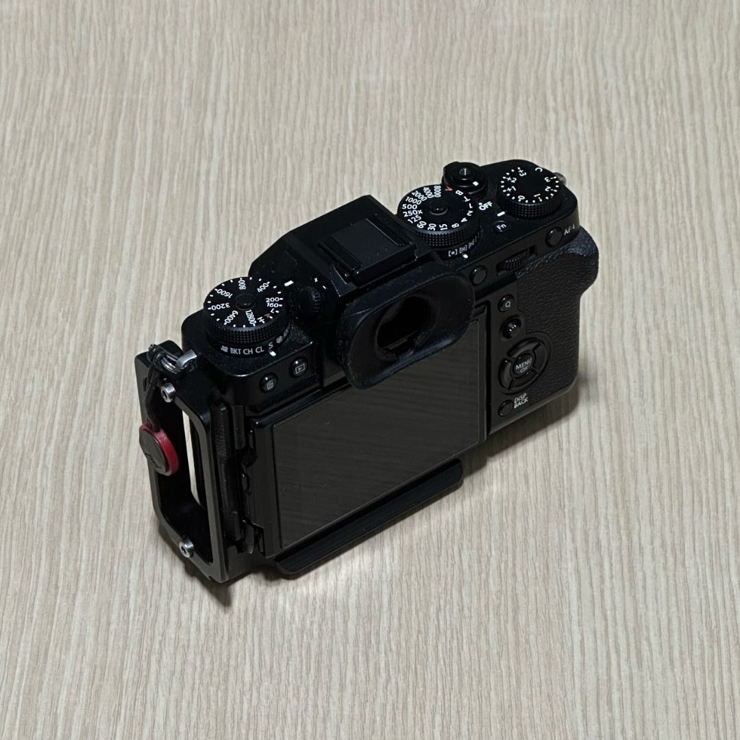 Fujifilm X-T3 / XT3 Body only - Black - *USED*, Photography, Cameras on Carousell