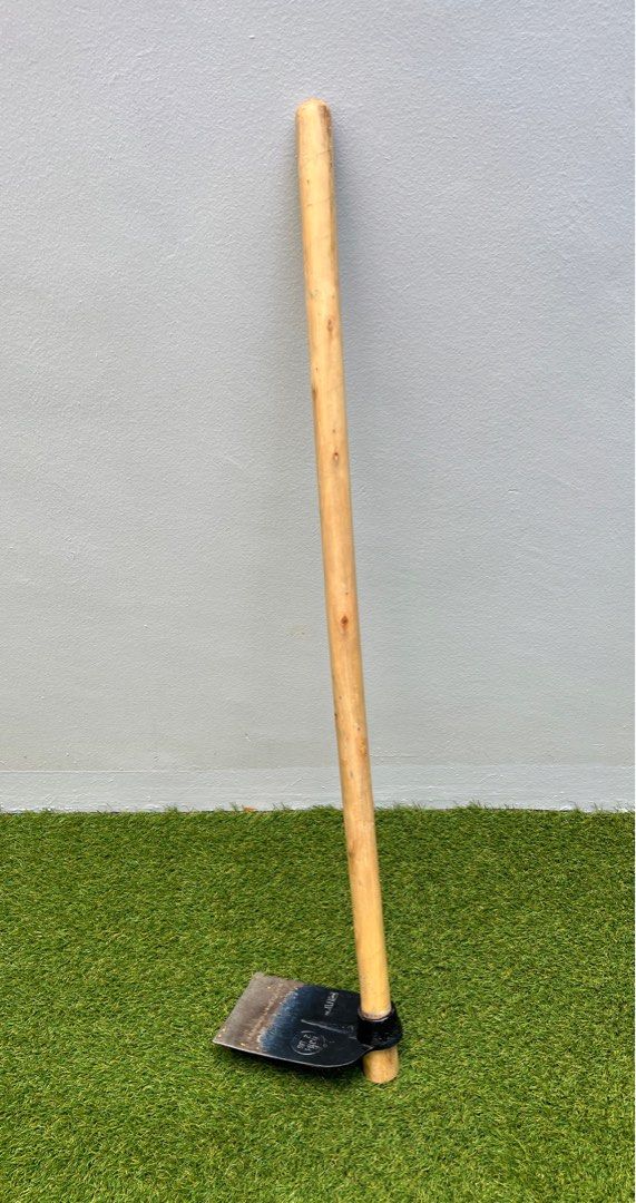 4 feet Garden Soil Digging Tool (Changkul), Furniture & Home Living ...