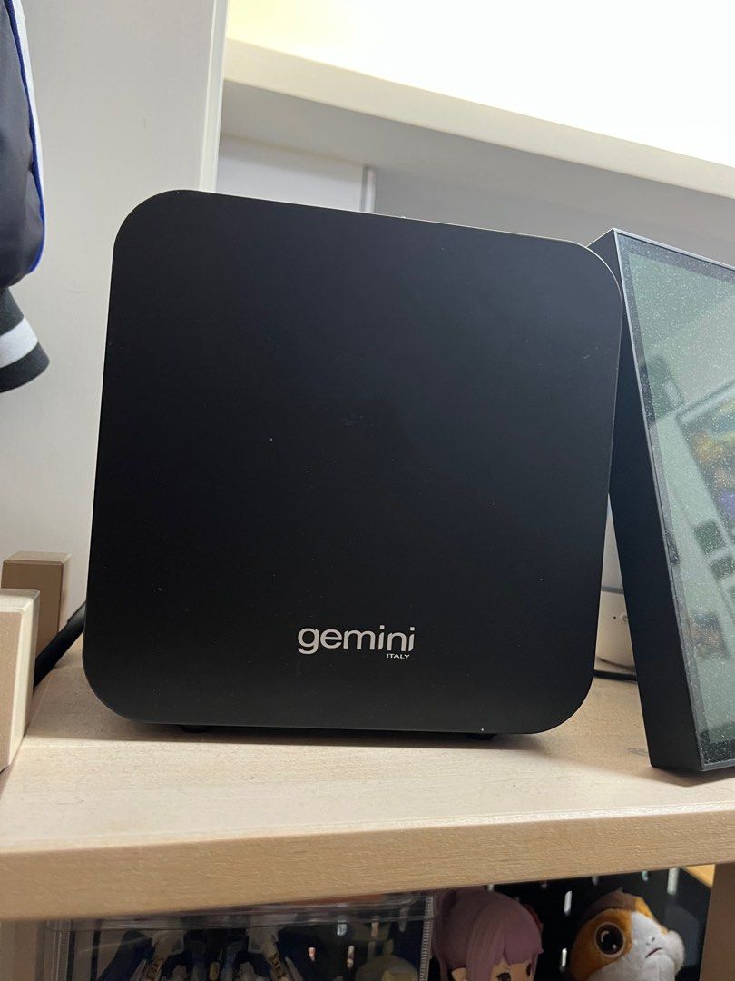 GEMINI MINI DEHUMIDIFIER GD350, 家庭電器, 空氣清新機及抽濕機 - Carousell