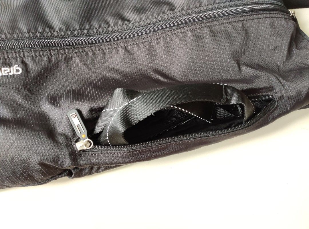 gravis cross body messanger bag, Men's Fashion, Bags, Sling Bags on ...