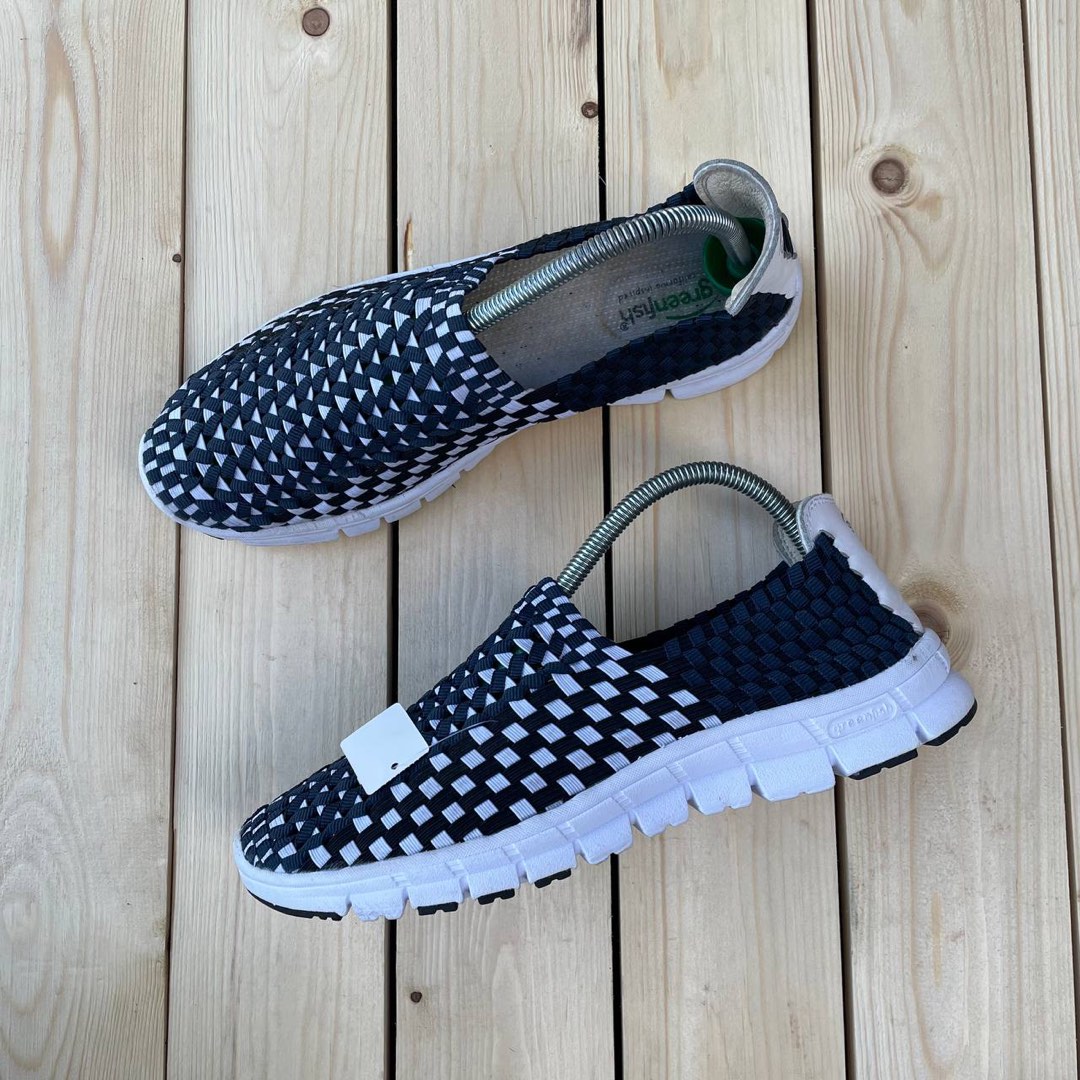 Green Fish Slip-0n Woven Hand Made (8.5UK) - RM6O, Looking For on Carousell