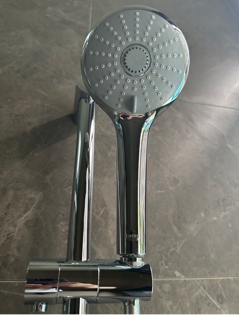 GROHE 29039000 BAUEDGE CONCEAL SHOWER MIXER AND RAIN SHOWER HEAD (Brand ...