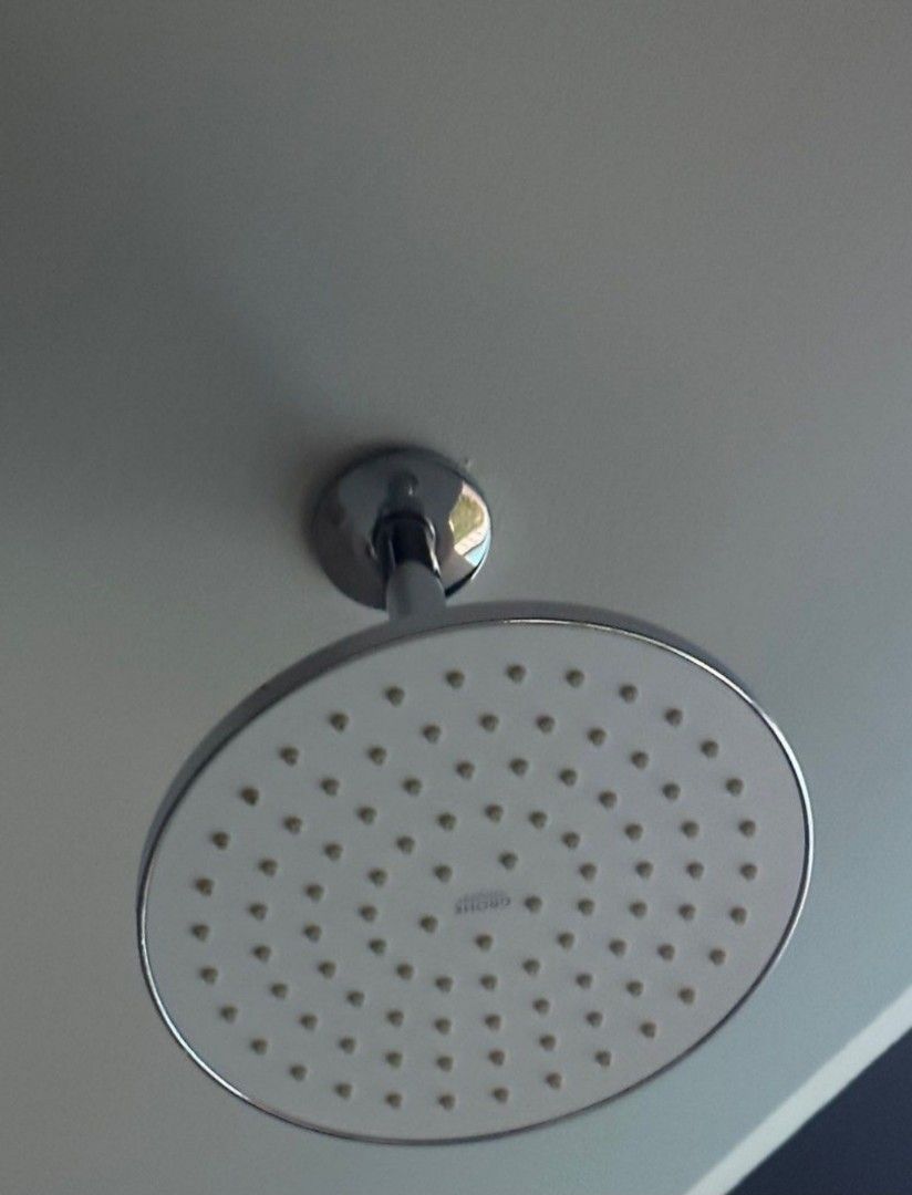 GROHE 29039000 BAUEDGE CONCEAL SHOWER MIXER AND RAIN SHOWER HEAD (Brand ...