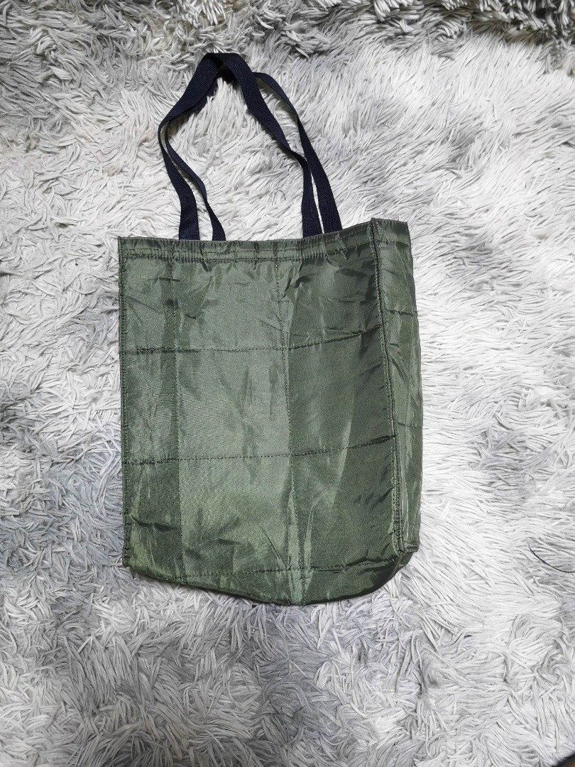Hafen Army Green Tote Bag, Women's Fashion, Bags & Wallets, Tote Bags ...