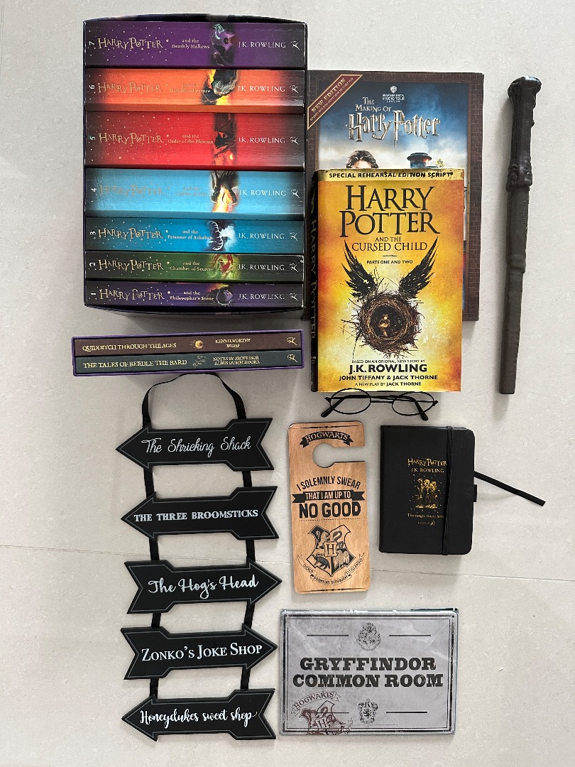 Harry Potter book collection plus some merchandise :), Hobbies & Toys ...