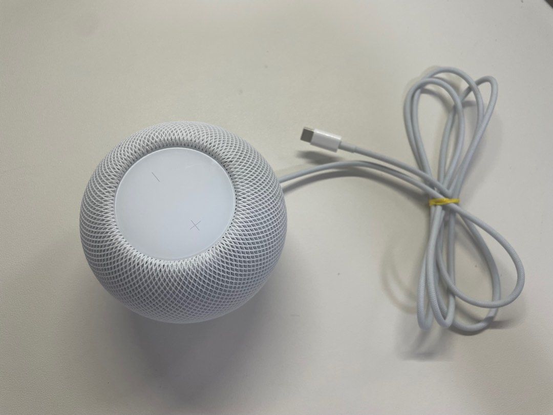 Homepod mini (white), Audio, Soundbars, Speakers & Amplifiers on Carousell