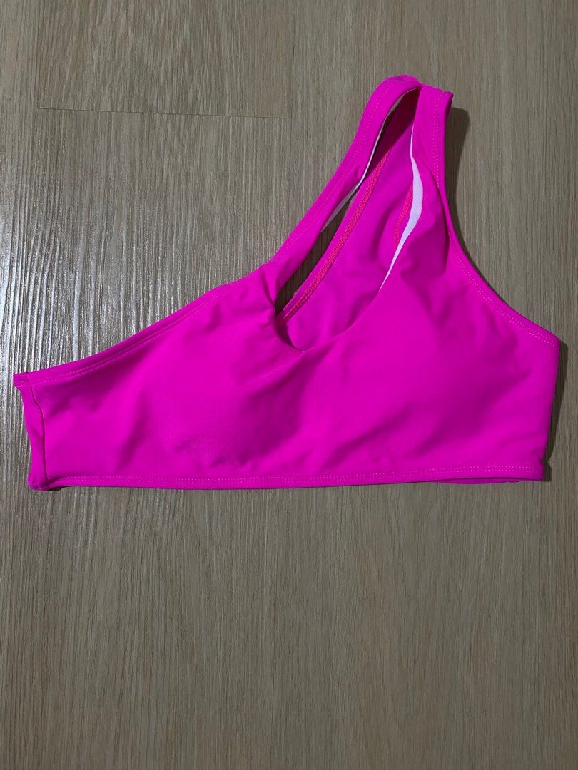 Hot pink bikini set, Women's Fashion, Swimwear, Bikinis & Swimsuits on ...