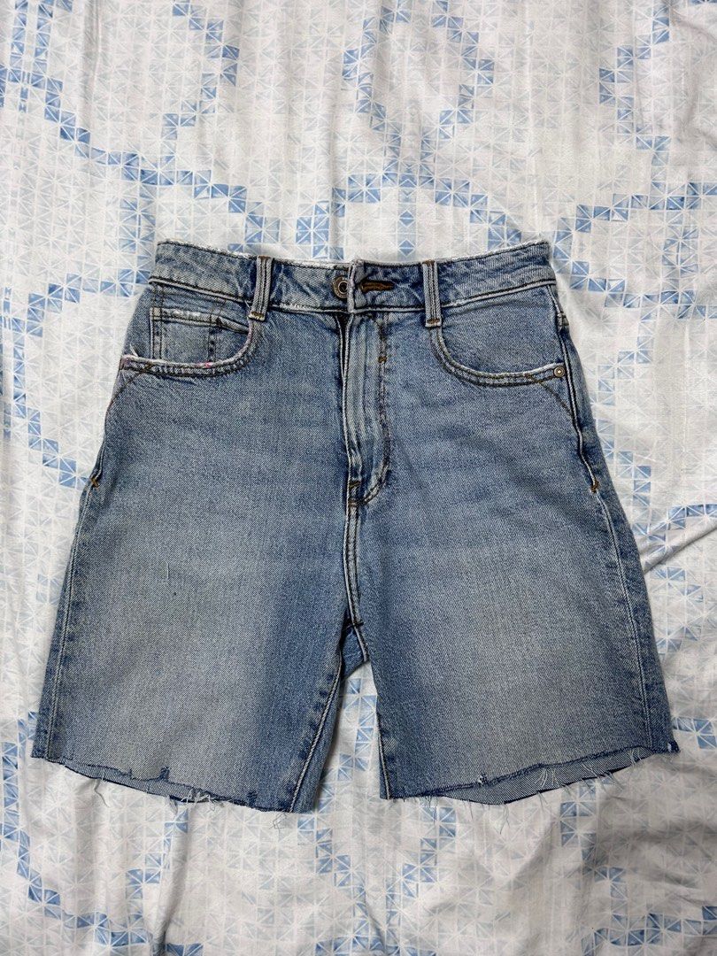 jorts, Women's Fashion, Bottoms, Jeans & Leggings on Carousell