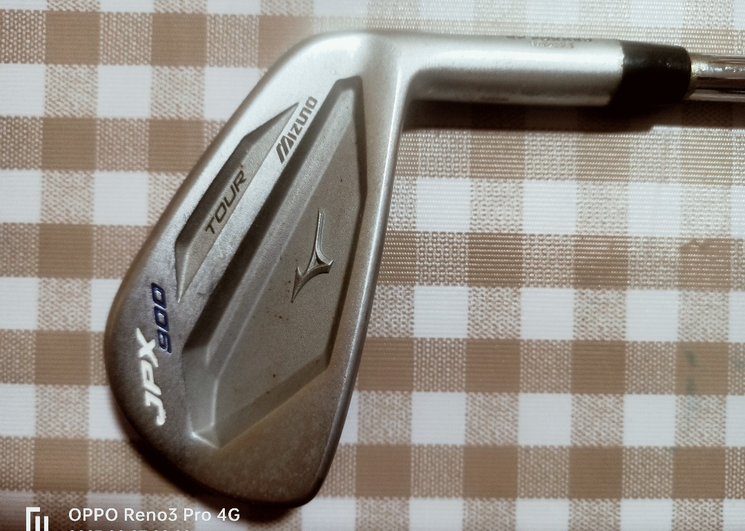 JPX 900 Tour ( 4i - P ) iron sets with TT AMT Black Stiff shaft, Sports Equipment, Sports ...