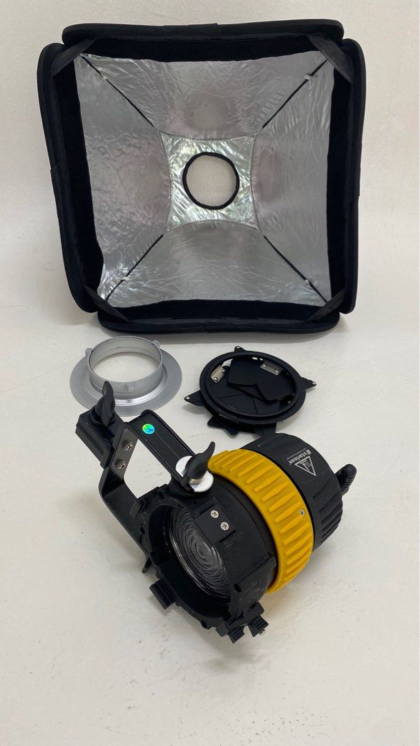 2 units of Portable LED Photography Spotlight interview 80W lights ...