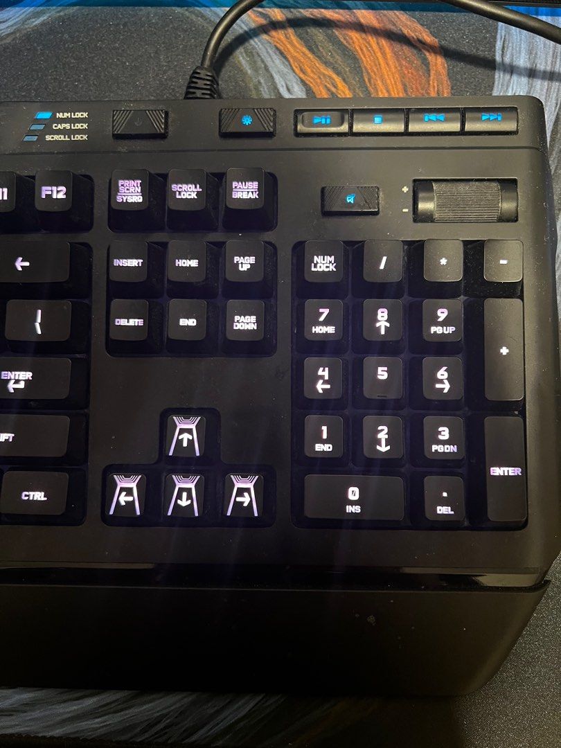 Logitech G910 keyboard, 電腦＆科技, 電腦周邊及配件, 電腦鍵盤及相關產品 - Carousell
