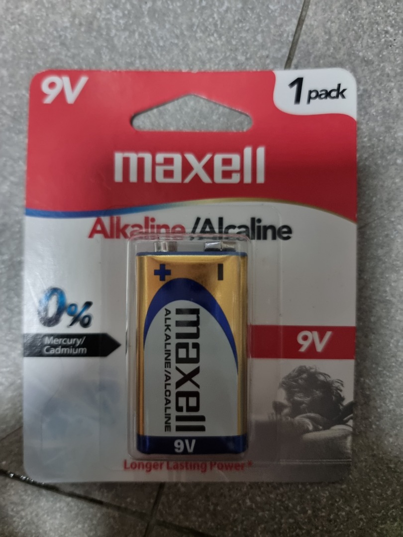 Maxell 9V 6LR61, Everything Else on Carousell