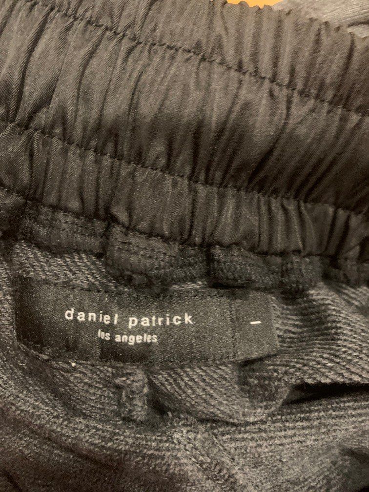 Men jogger exercise gym Daniel Patrick size L, Men's Fashion, Bottoms, Joggers on Carousell