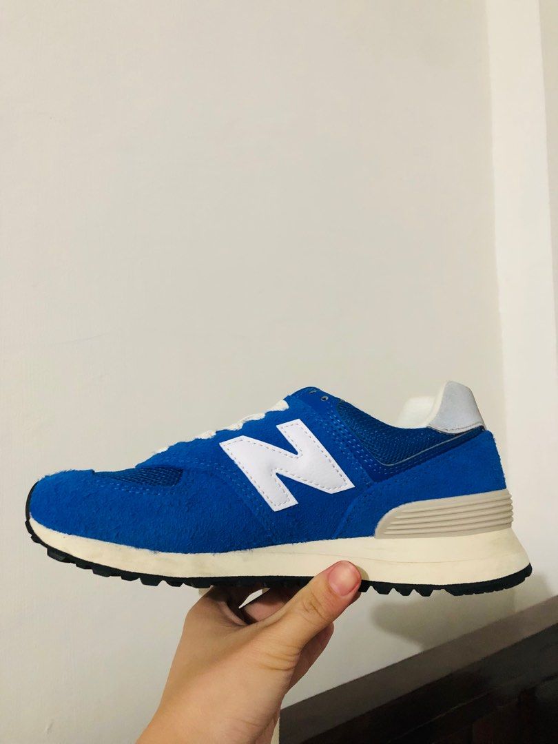 New Balance Classice 574, Women's Fashion, Footwear, Sneakers on Carousell