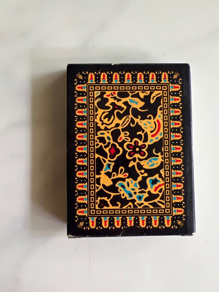 Original SIA batik design playing cards BNIB, Everything Else on Carousell