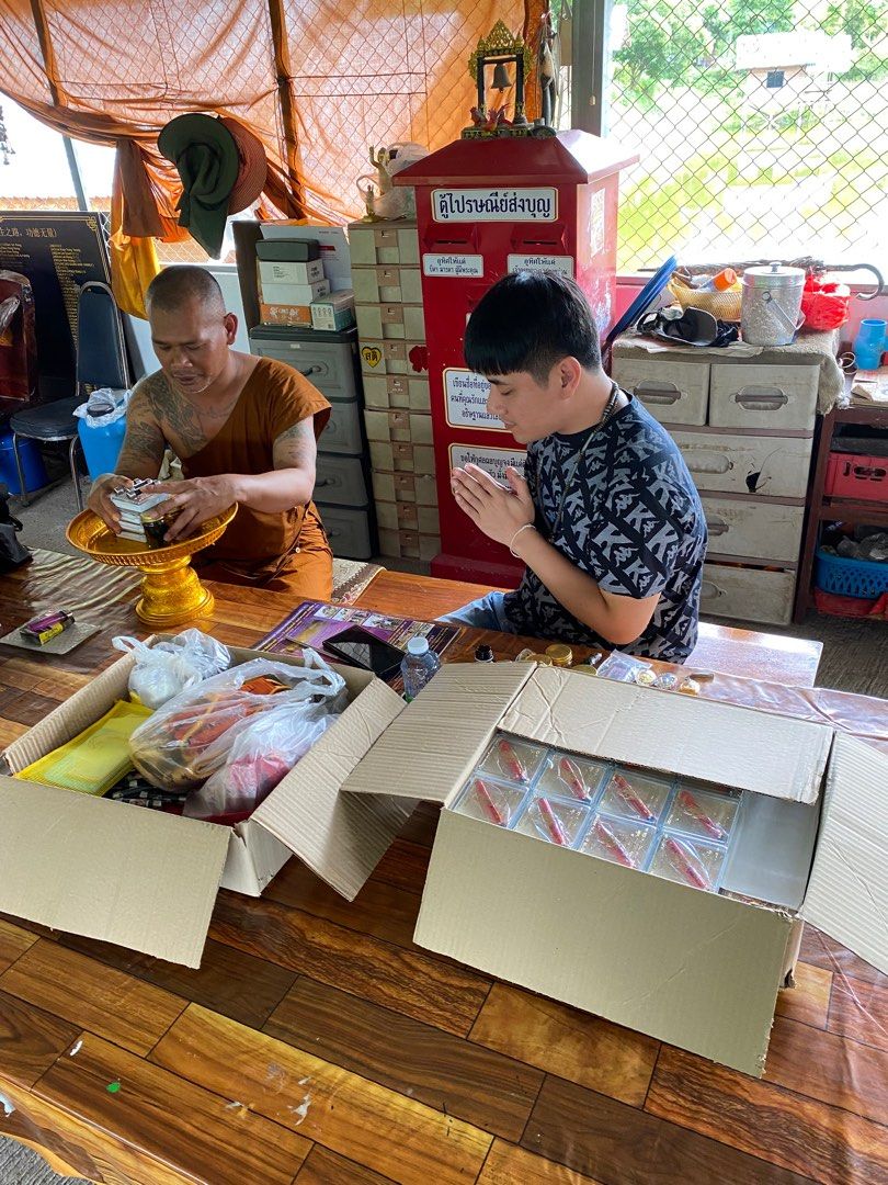 Phra Ajarn Teelek Takrut Maha Prab, Hobbies & Toys, Religious Items on ...