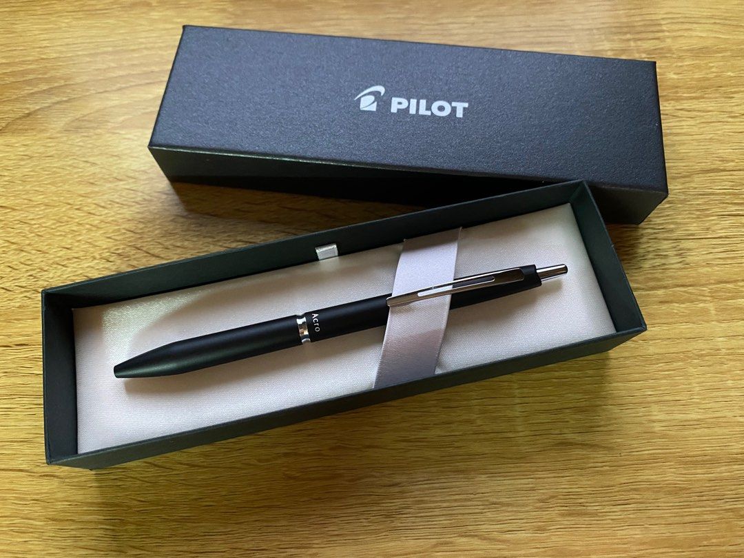 Pilot Acro 1000 啞黑色原子筆, 興趣及遊戲, 手作＆自家設計, 文具 - Carousell