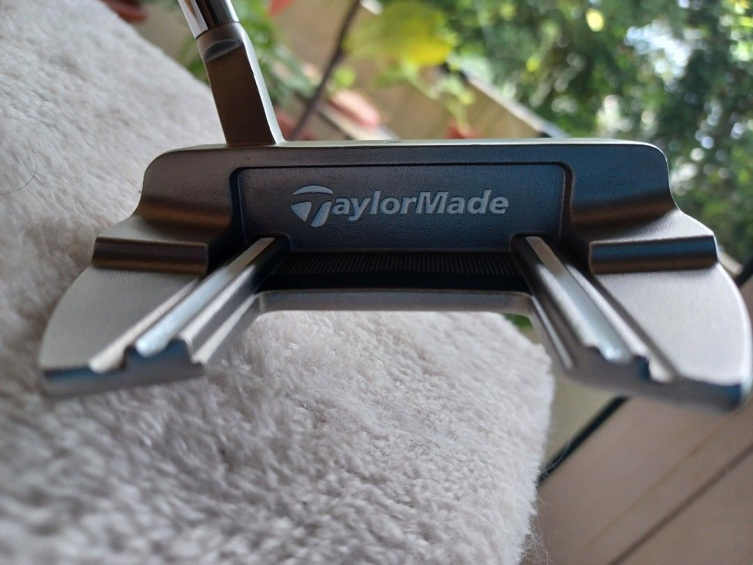 Putter Taylormade PURE ROLL, Sports Equipment, Other Sports Equipment ...