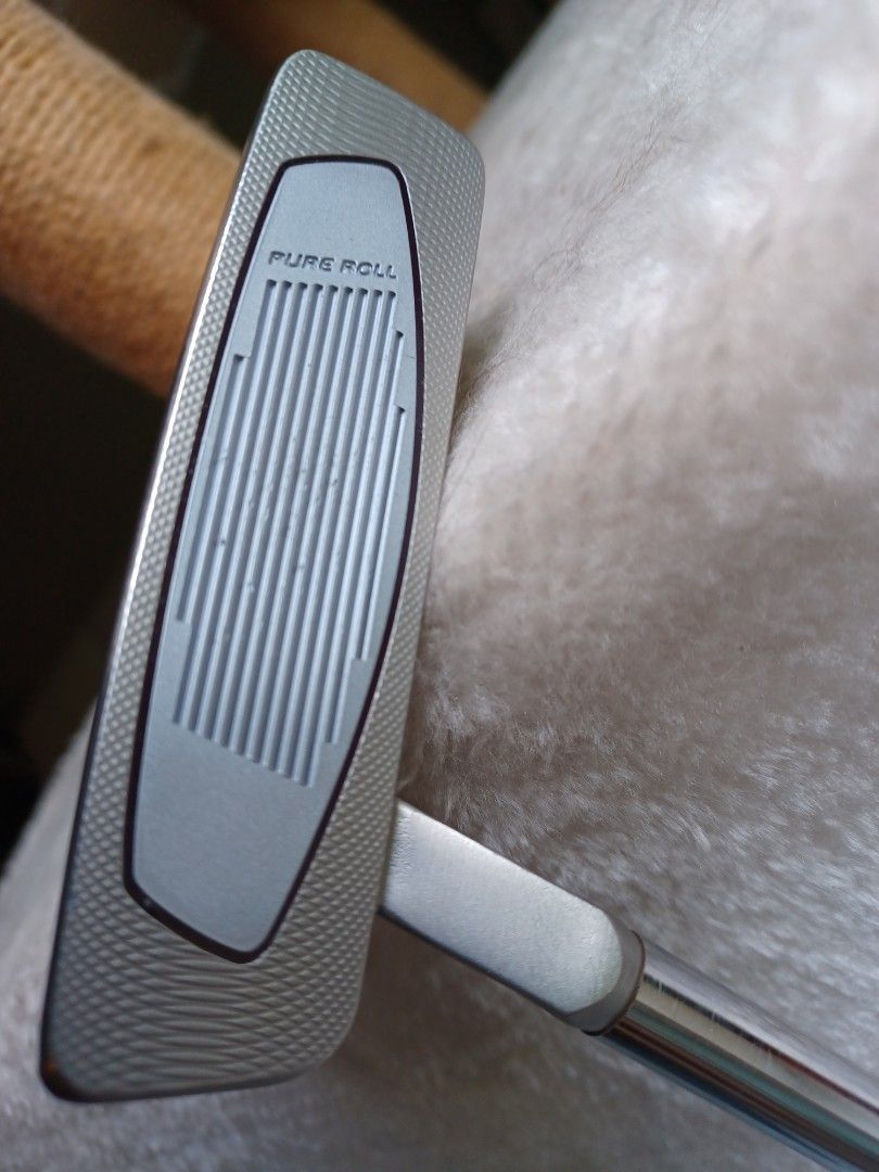 Putter Taylormade PURE ROLL, Sports Equipment, Other Sports Equipment ...