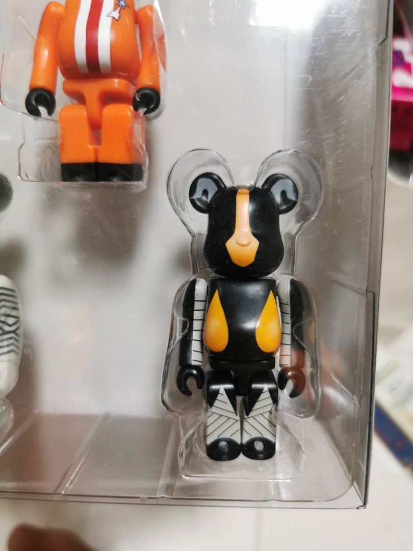 Rare 2003 Bearbrick Meets Ultraman Wonder Festival Summer 100% Part 1 ...