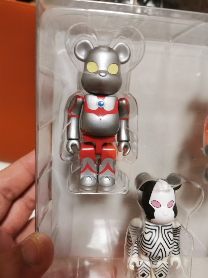 Rare 2003 Bearbrick Meets Ultraman Wonder Festival Summer 100% Part 1 ...