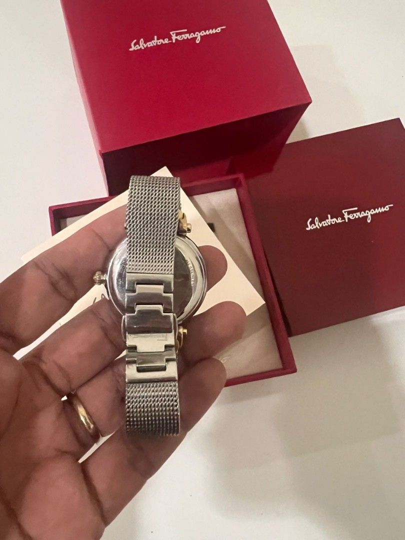 SALVATORE FERRAGAMO WATCH, Luxury, Watches on Carousell
