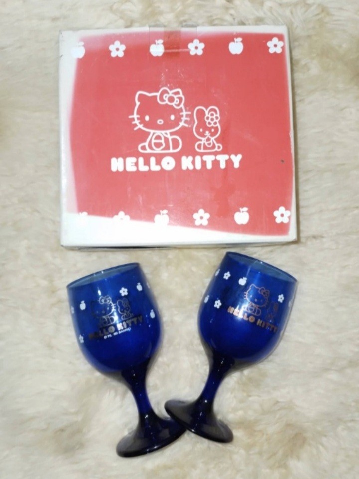 Sanrio Hello Kitty Authentic Goblet, Hobbies & Toys, Memorabilia ...