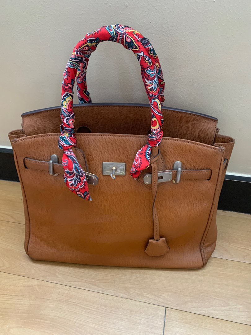 Secolo Bag, Women's Fashion, Bags & Wallets, Shoulder Bags on Carousell