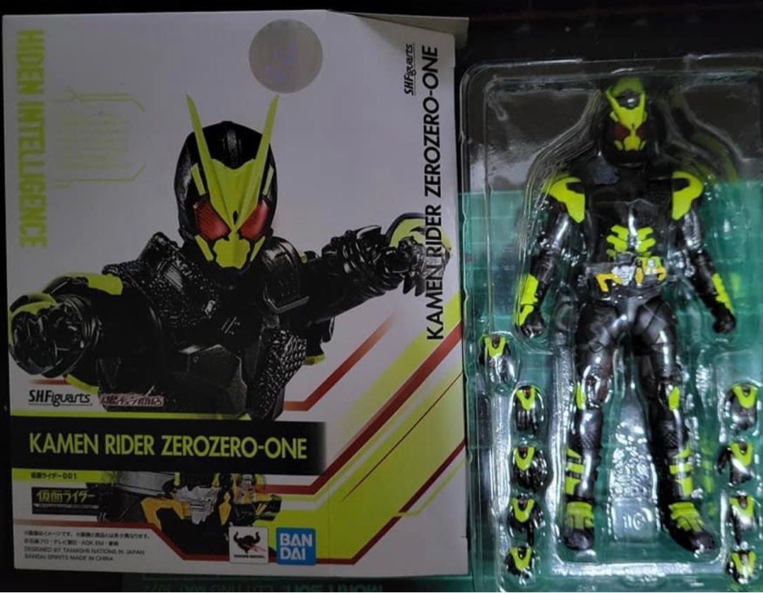 三隻Shf 01 kamen rider zero one shining hopper shining assault hopper 001 zerozero one, 興趣及遊戲, 玩具 ...
