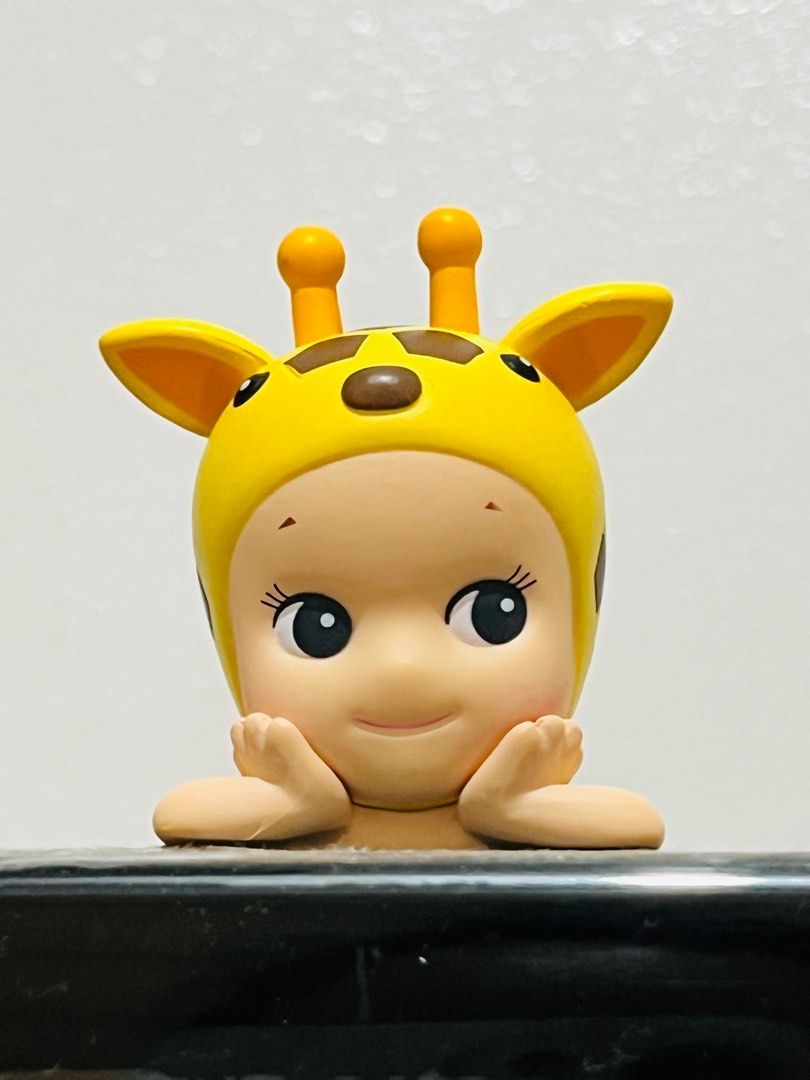 Sonny Angel Hipper Giraffe on Carousell