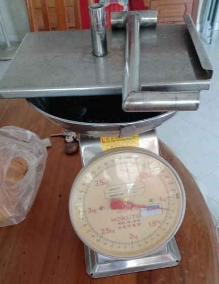 Spring Balance Weighing Scale Night Market Vegetable Weighing Fish ...