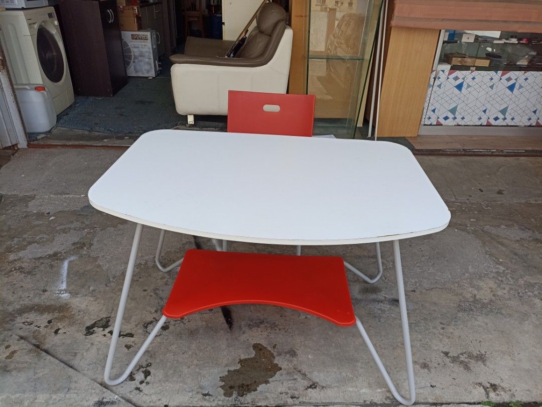 Stady table, Furniture & Home Living, Furniture, Tables & Sets on Carousell
