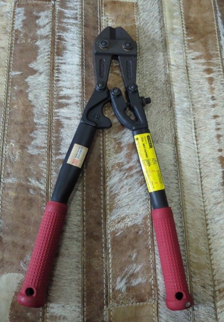 Stanley Bolt Cutters, Furniture & Home Living, Home Improvement ...