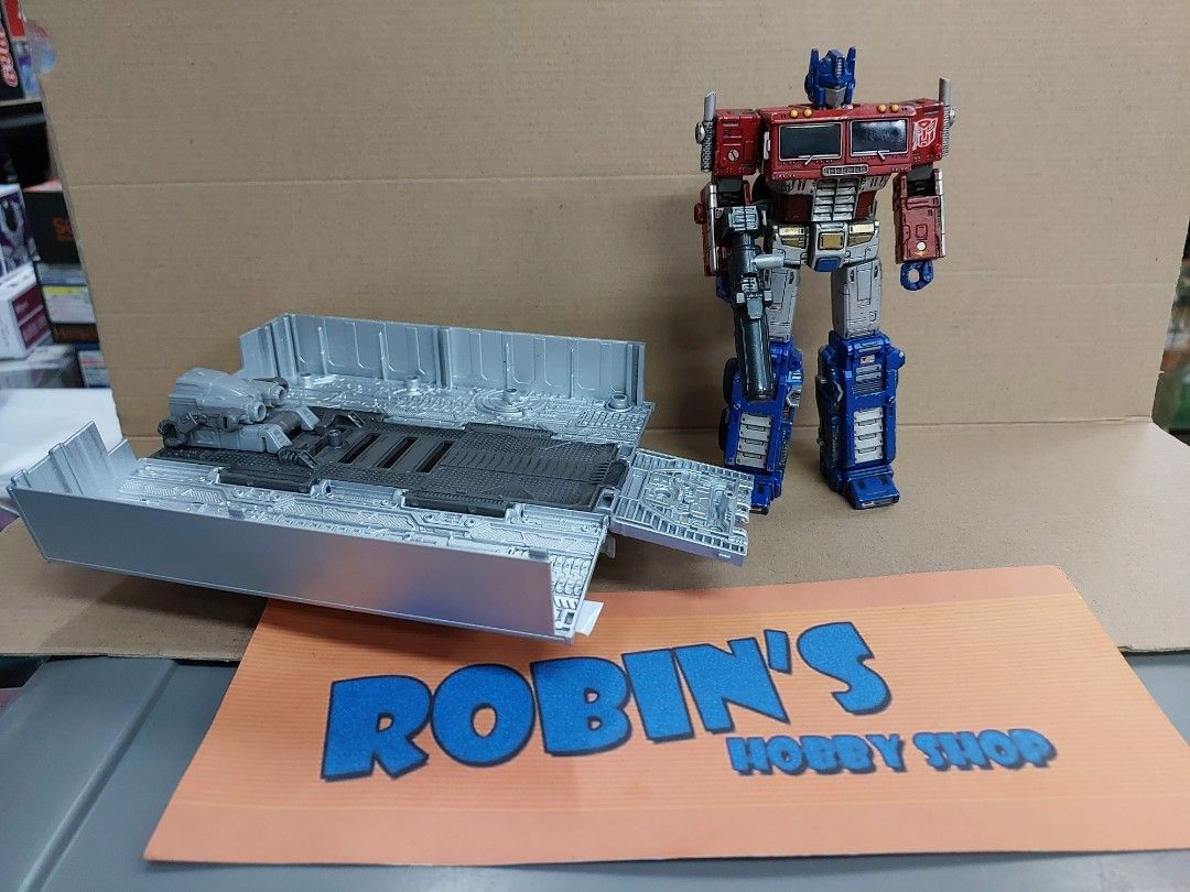 Transformers Earthrise Optimus Prime nicely custom painted on Carousell