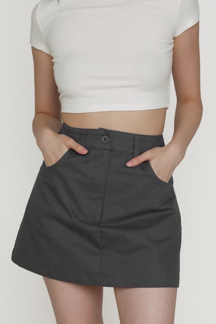 Brand New TTR Peyson Basic Skorts (Grey), Women's Fashion, Bottoms ...