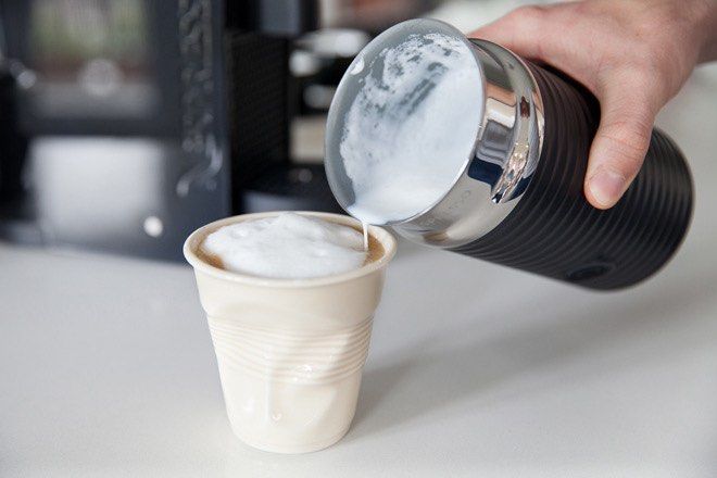 UMilk D55 Nespresso Machine (incl Frother), TV & Home Appliances ...