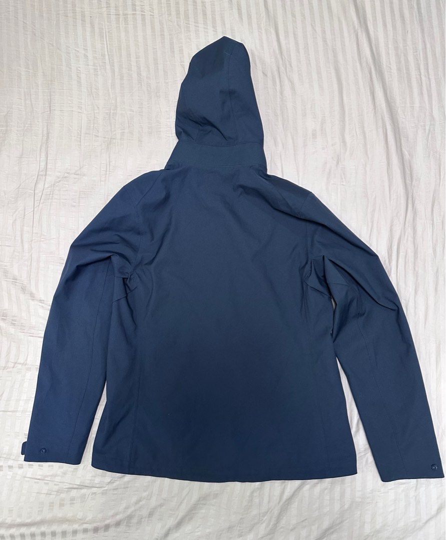 UNIQLO | Block Tech Parka on Carousell