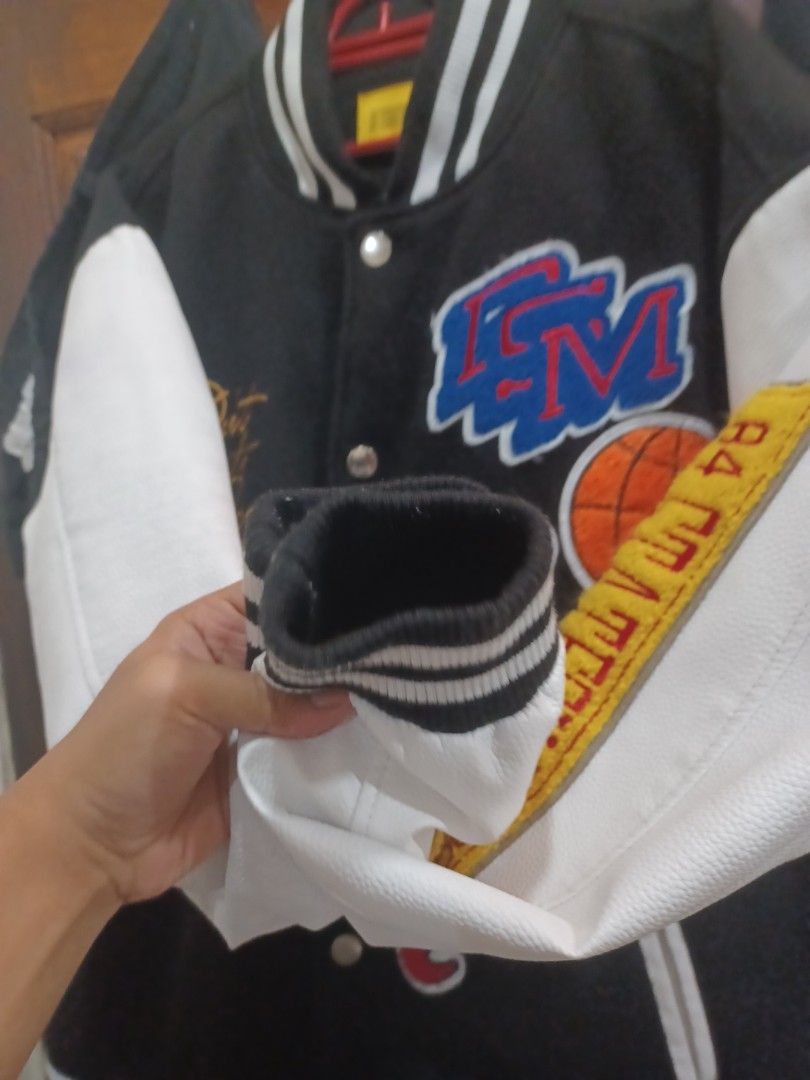 Varsity DSM, Men's Fashion, Coats, Jackets and Outerwear on Carousell