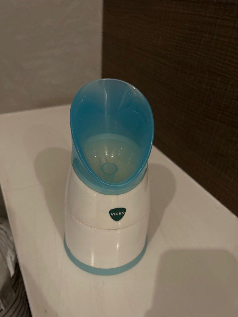 Vicks Vapor diffuser, Beauty & Personal Care, Sanitary Hygiene on Carousell
