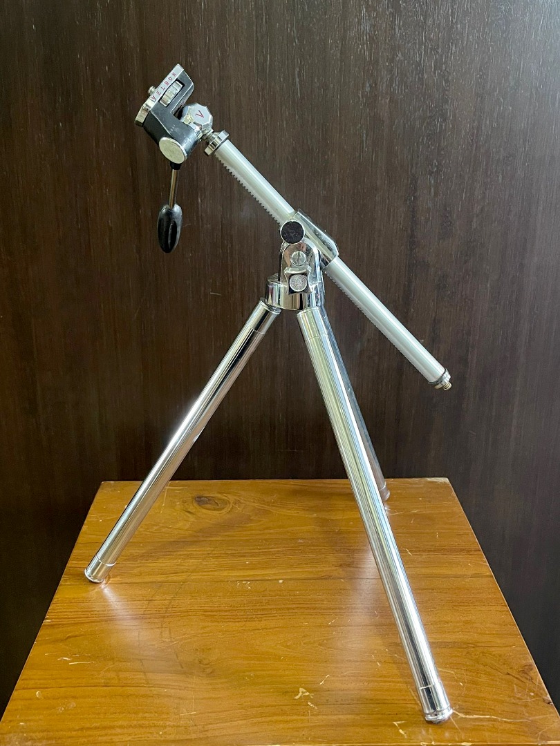 Vintage Velbon tripod in good condition, Photography, Photography ...