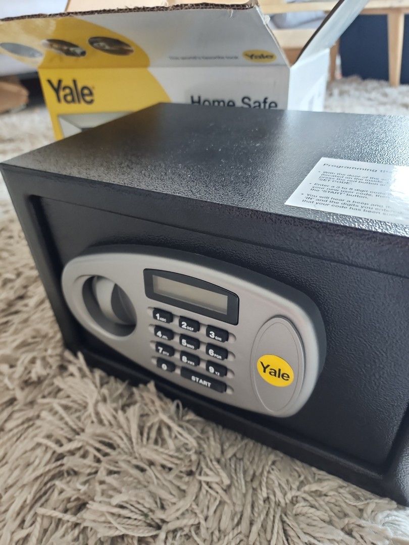 YALE standard safe YSS/200/DB2, Furniture & Home Living, Security ...