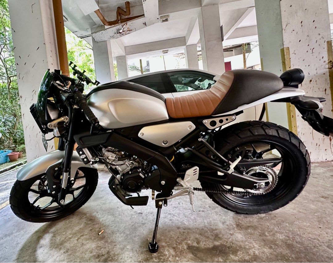 Yamaha XSR 155 customized seat (full leather), Motorcycles, Motorcycle ...