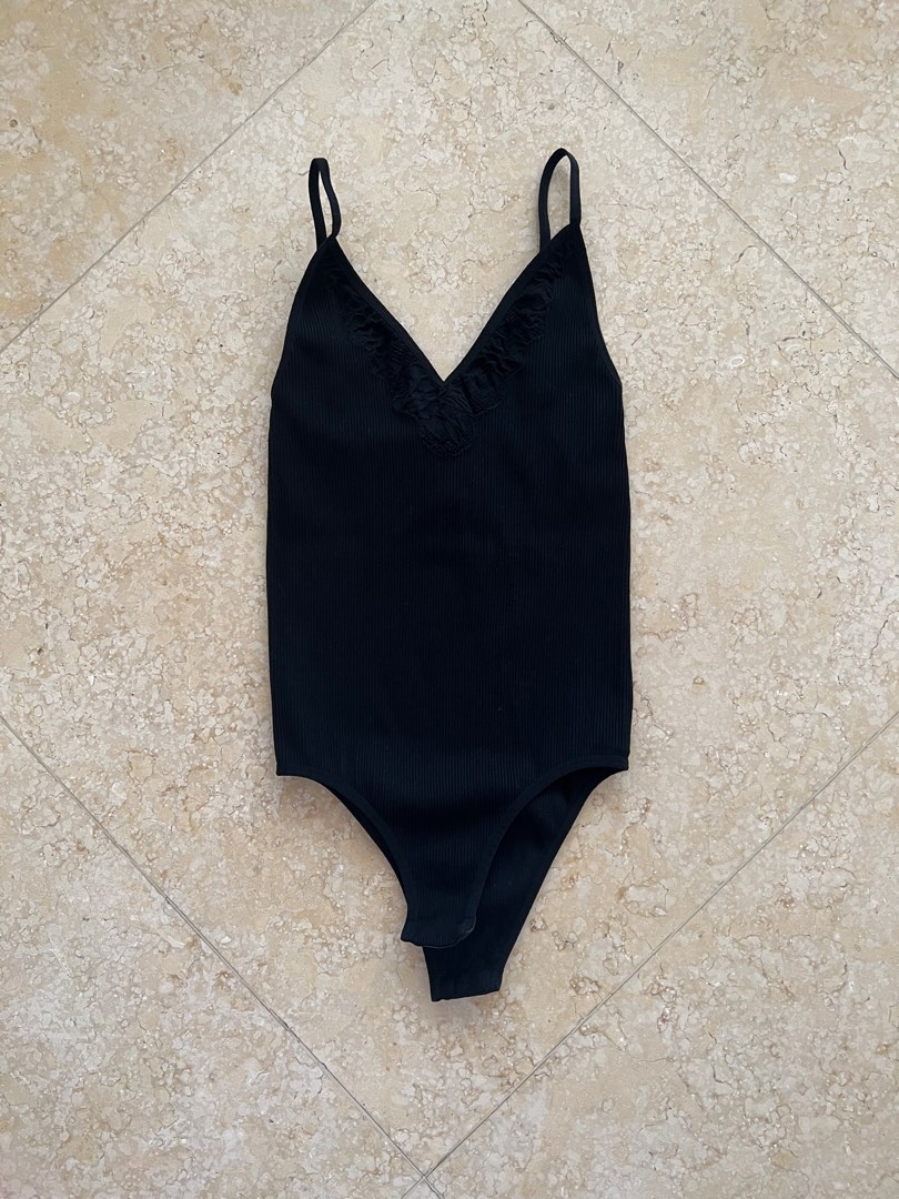 Zara contour wear. Semi corset. Hertape. Bodysuit, Fesyen Wanita ...