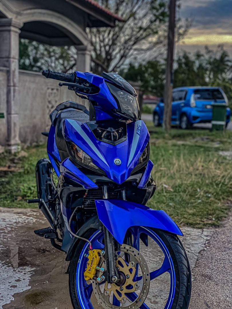 135 LC V4, Motorbikes on Carousell