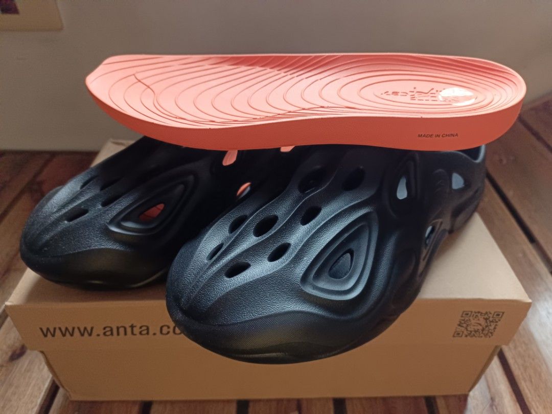 Anta Clogs on Carousell