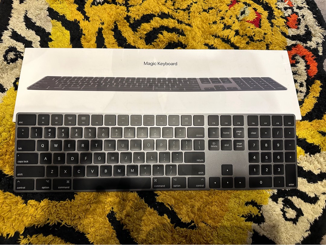 Apple Magic Keyboard, Computers & Tech, Parts & Accessories, Computer ...