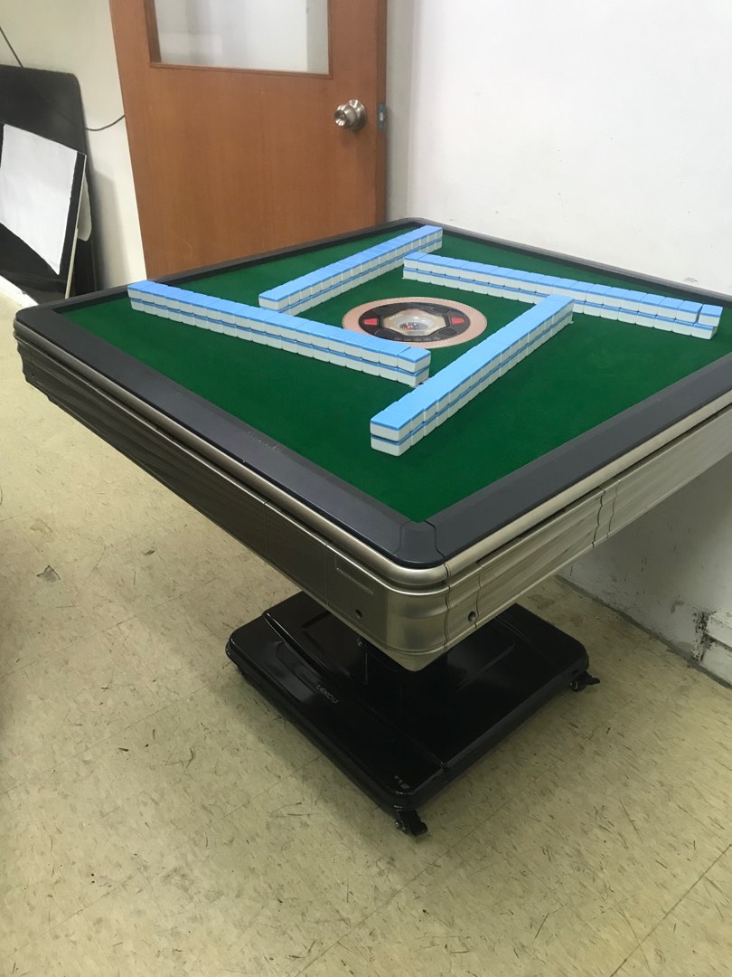 Automatic Mahjong Table ( roller coaster), Hobbies & Toys, Toys & Games ...