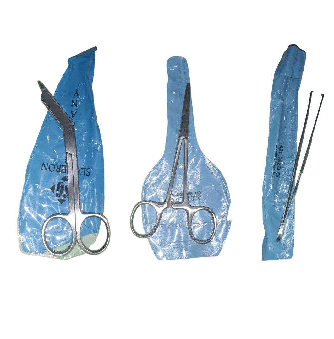 Bandage Scissor, Kelly Straight, and Thumb forceps (w/teeth) on Carousell