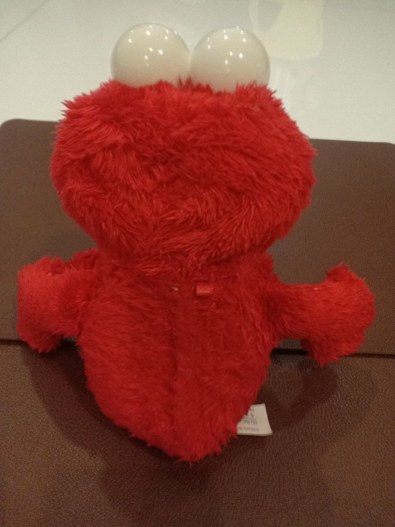 Boneka Elmo sesame street BNK-L-63, Toys & Collectibles, Mainan di ...
